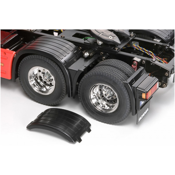 Tamiya 56323 - RC Scania R620 6x4 Highline 1:14