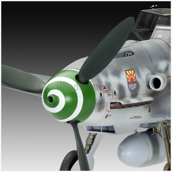 Revell 04665 - Kit Aereo Messerschmitt Bf109 G-6 1:32