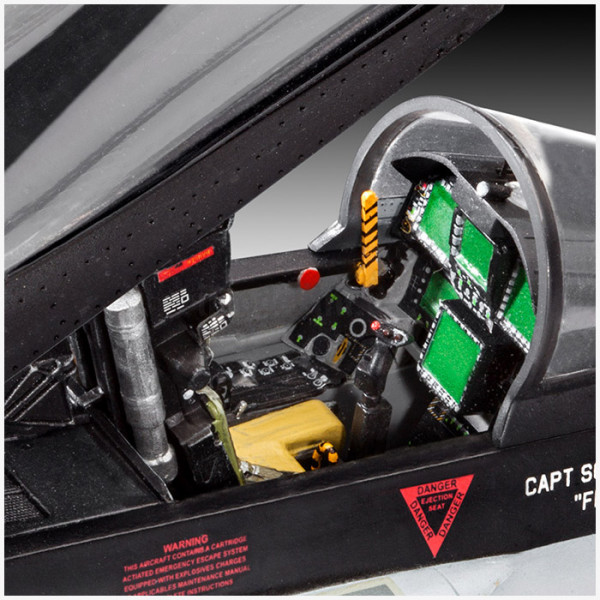 Revell 04994 - Kit Aereo F/A-18E Super Hornet 1:32