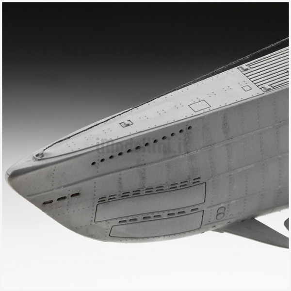 Revell 05100 - Kit Sottomarino Tedesco U-Boot Type VII C/41 1:144