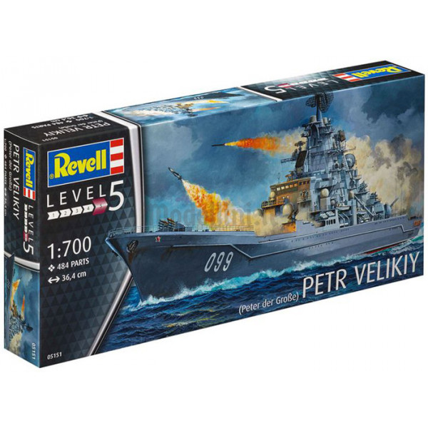 Revell 05151 - Kit Incrociatore Nucleare Petr Velikiy 1:700