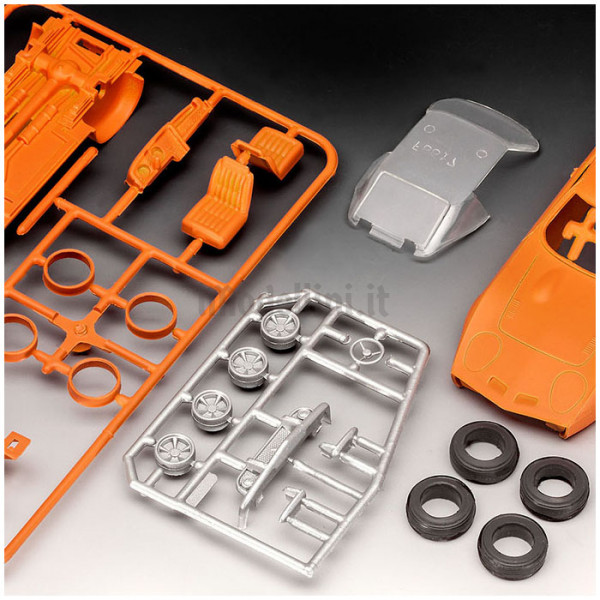 Revell 07680 - Auto in Kit Opel GT 1:32
