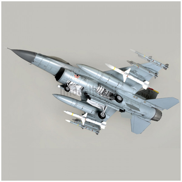 Tamiya 61098 - Kit Aereo Lockheed Martin F-16CJ Block 50 Fighting ...