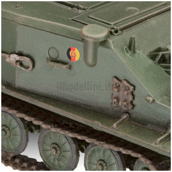 Revell 03313 - KIt Veicolo Cingolato da Trasporto Truppe BTR-50PK 1:72